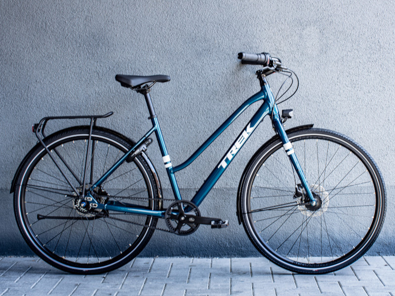 Rower miejski Trek District 3 Equipped o obniżonym przekroku | Rowery \ Dla kobiet Rowery ...